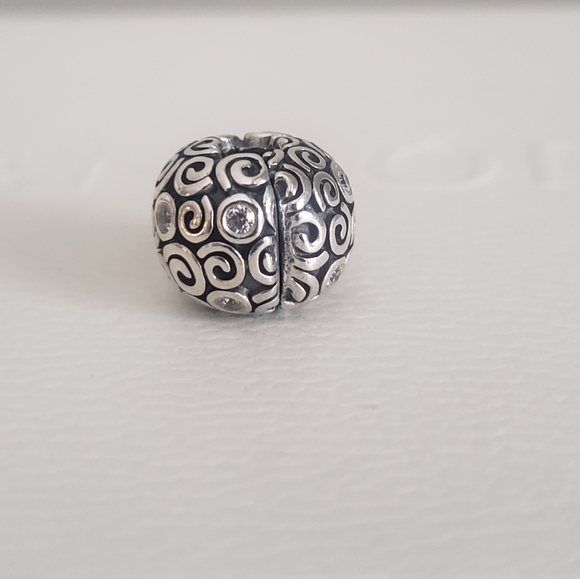 Pandora | Jewelry | Pandora Wind Clip | Poshmark